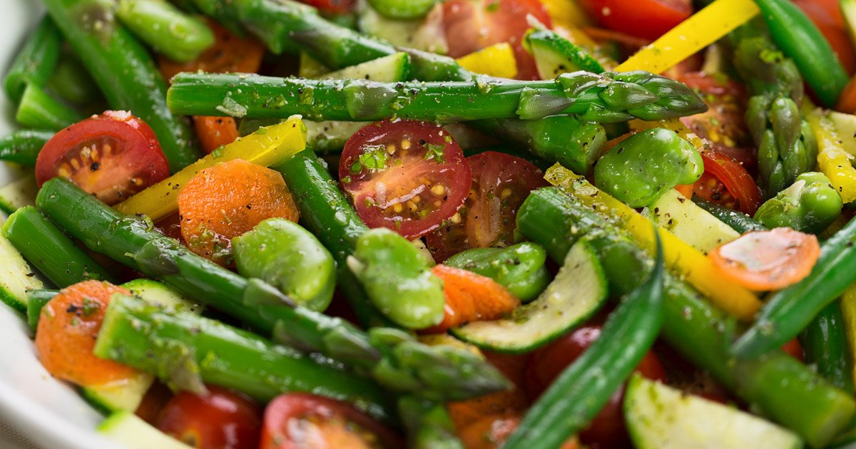 Mediterranean spring salad
